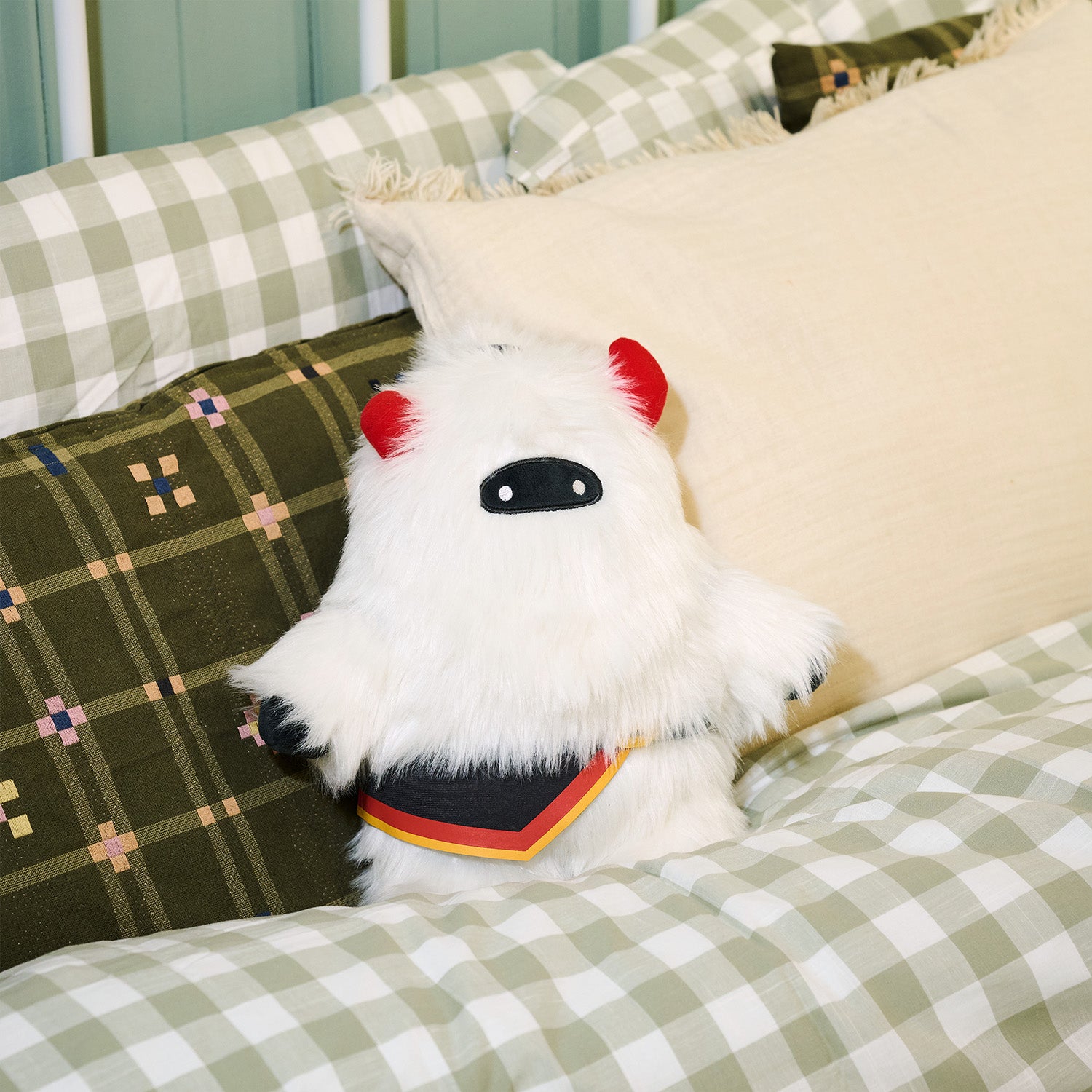 Bearhug Hermit Spirit Plush – thatskyshop